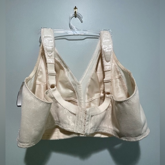 Playtex | Intimates & Sleepwear | Nwt Playtex 8hour Ultimate Shoulder ...